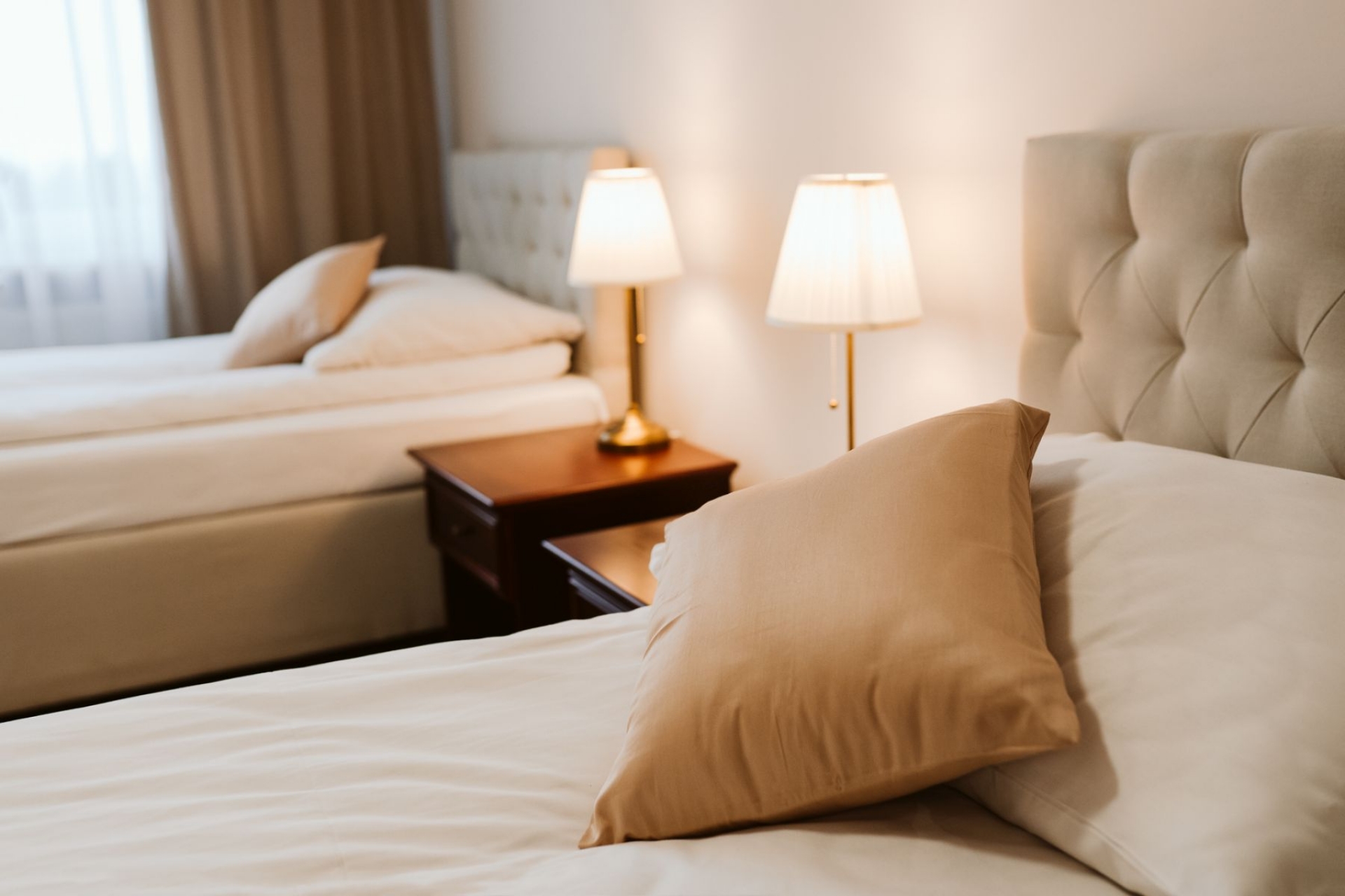 Hotel trzygwiazdkowy Warszawa lotnisko - Falenty, Janki, Sękocin